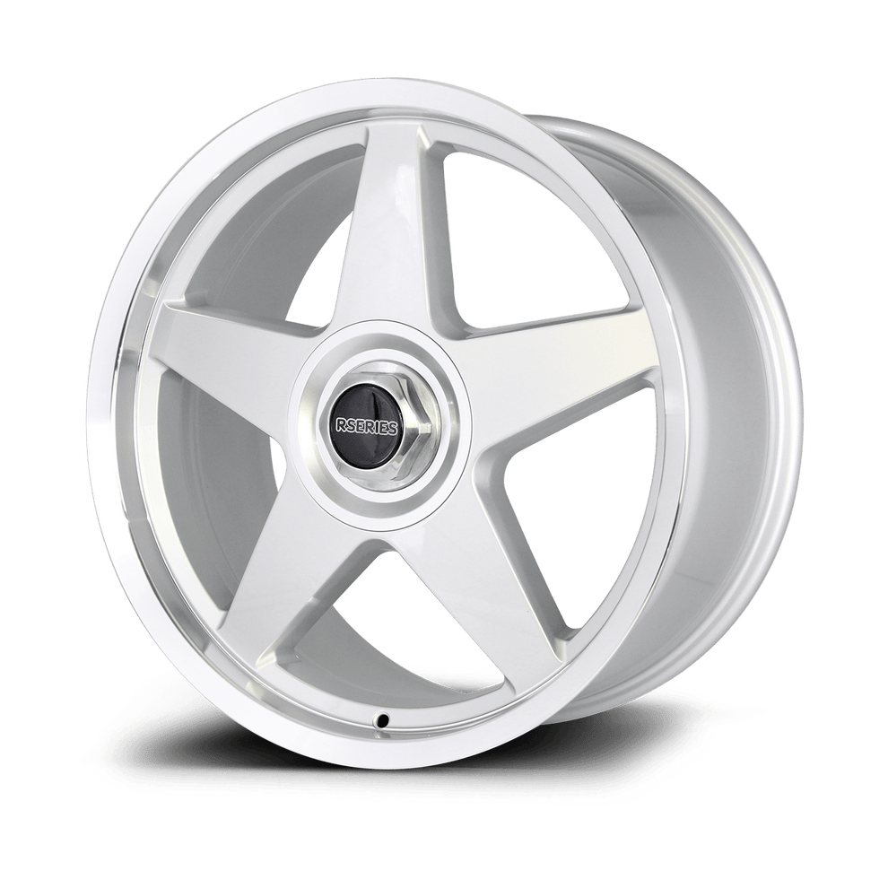 Holden 20 inch MOMO Star Style Wheels in Silver with Machined Lip CANN ...